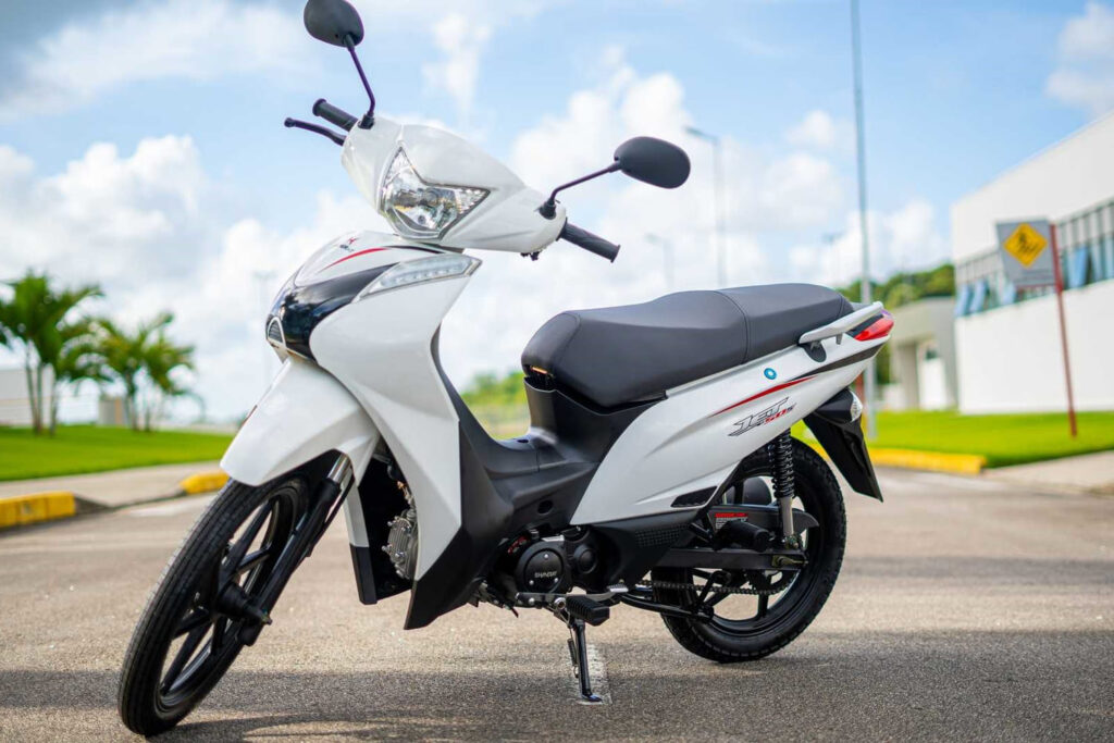 Motos que não precisam de CNH: mito ou verdade? Entenda