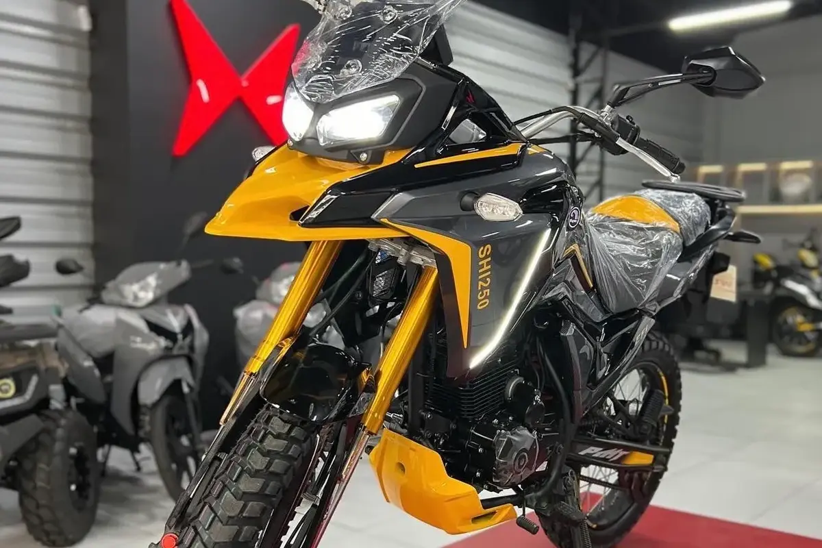 Moto nova no pedaço! Shineray SHI 250 2026 chega com tudo — veja fotos ...